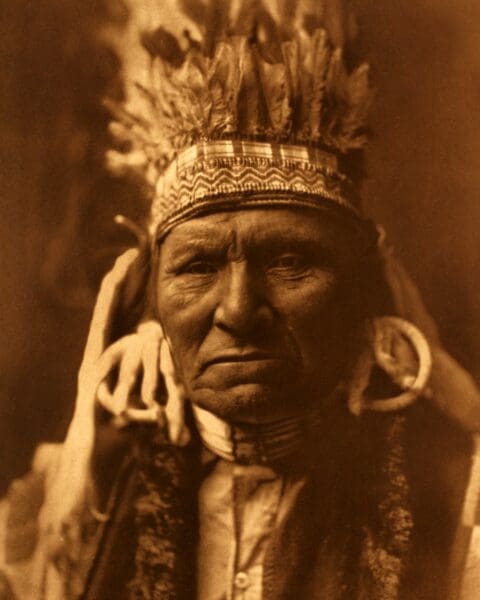 Yellow Bull - Nez Perce | Edward Curtis Photos
